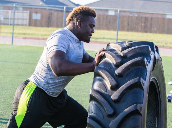 No rest this summer for KISD linemen | Home | kdhnews.com