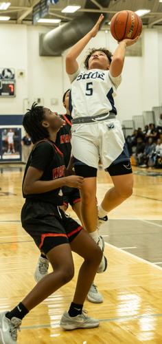 1,000-point scorer Edwin extends Shoemaker’s season | Shoemaker ...