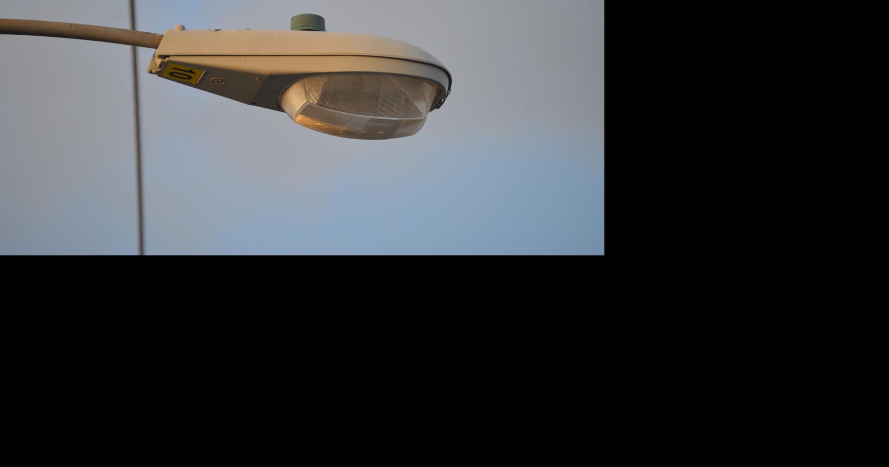 Council members expected to discuss Oncor lawsuit over street-lighting ...