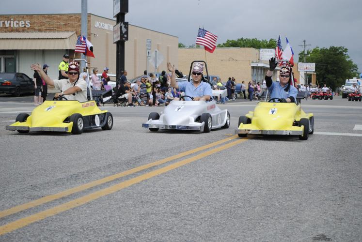 Rabbit Fest parade a treat for the eyes | Community | kdhnews.com