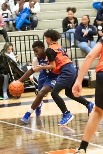 MIDDLE SCHOOL BASKETBALL: Perry leads 8A Leopards to season-opening win ...