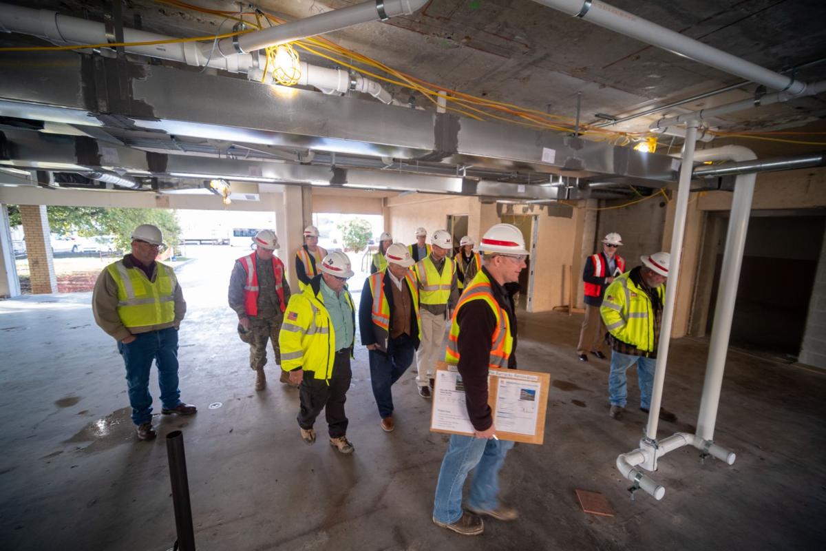 Congressman checks up on Fort Hood barracks construction sites ...