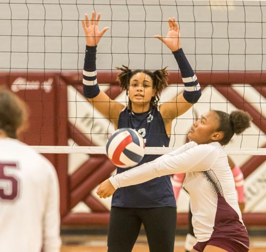 Shoemaker overcomes early challenge to sweep Killeen for 1st 12-6A win ...