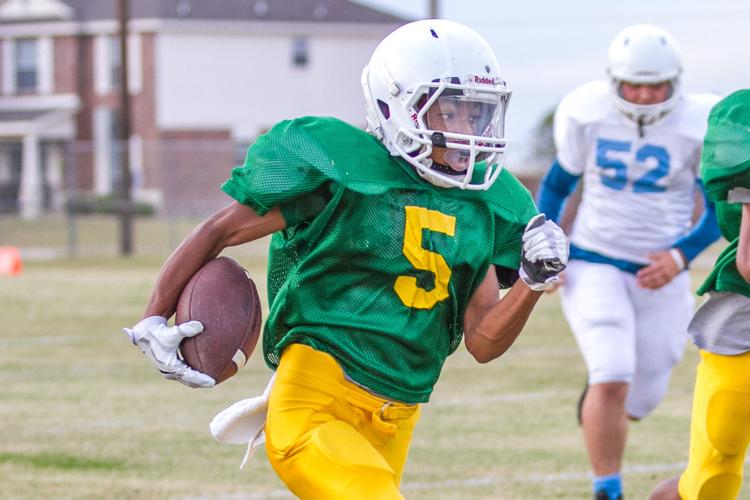 MIDDLE SCHOOL ROUNDUP: Thomas and Cox lift 7A Karoos to victory ...