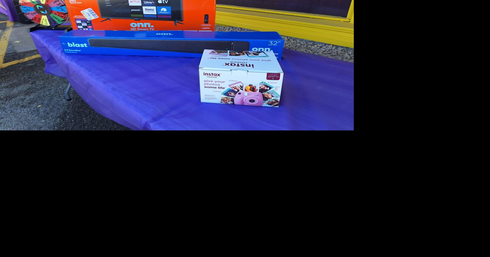 New insurance company celebrates opening with prize giveaways | Local ...