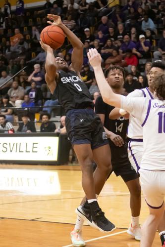 No. 22 Shoemaker rolls into regional tourney with 70-49 win over No. 13 ...