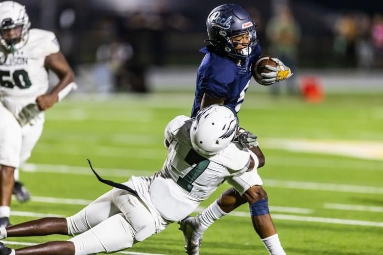 4-5A-D1: Shoemaker holds Ellison to 44 yards in 16-8 win | Shoemaker ...