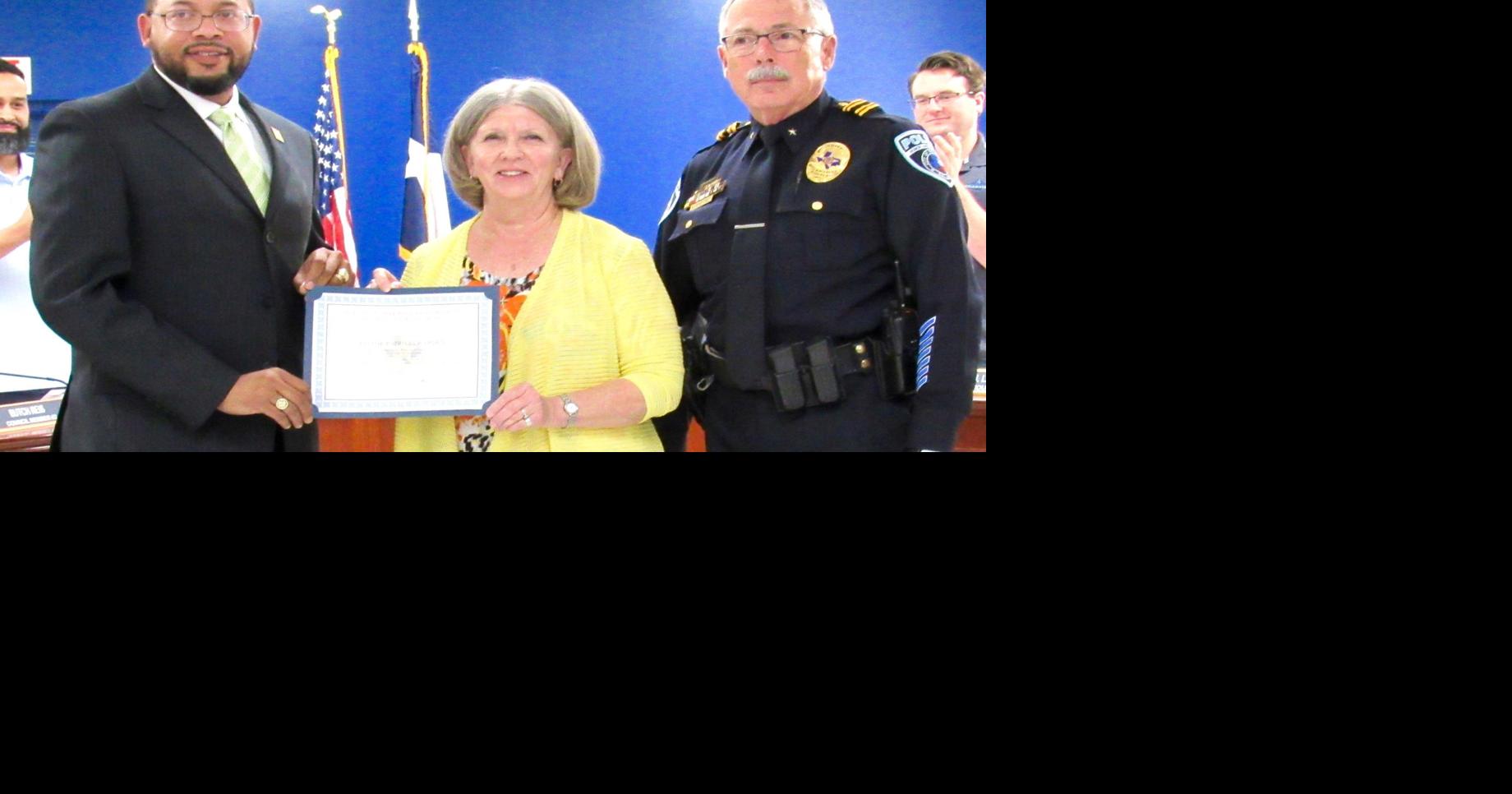 Nolanville council honors police, residents | Community | kdhnews.com