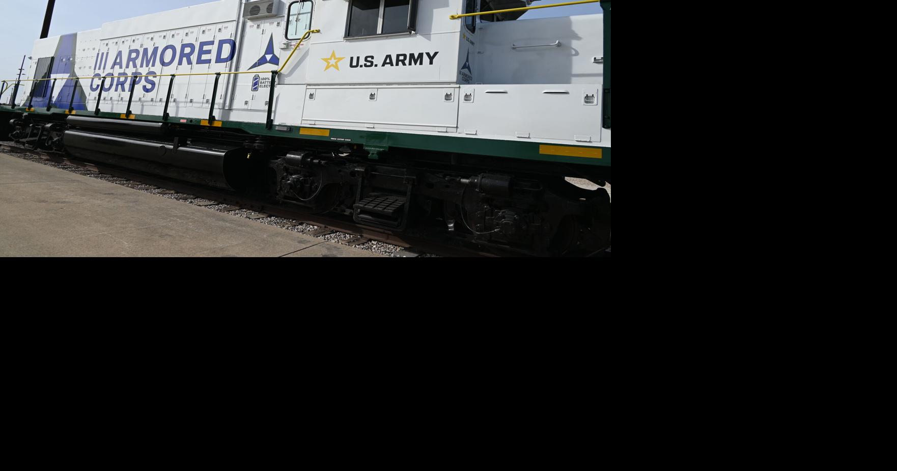 Fort Hood unveils electric locomotive in ceremony on post | Military ...