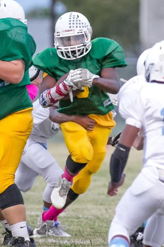 MIDDLE SCHOOL ROUNDUP: Thomas and Cox lift 7A Karoos to victory ...