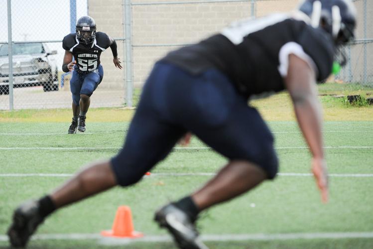 Shoemaker hosts College Football Day for current, future Grey Wolves ...