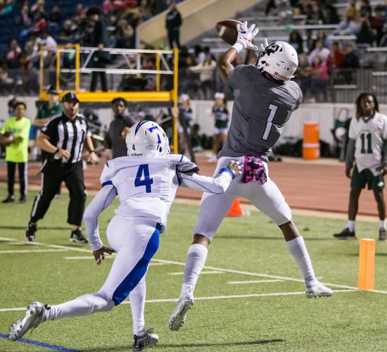 12-6A FOOTBALL: Temple alone in 1st after another brilliant offensive ...