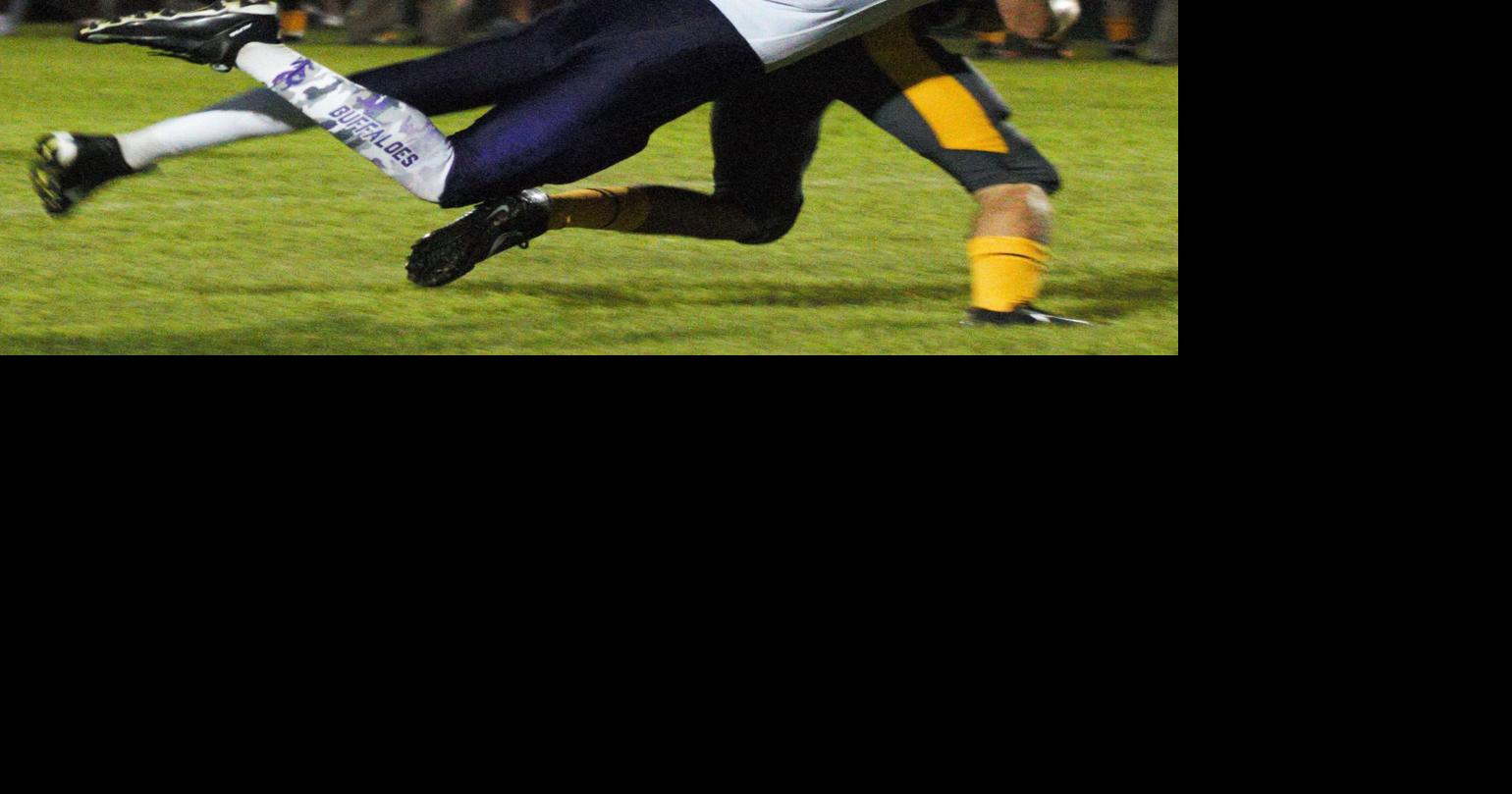 FOOTBALL: Buffaloes host Jarrell in home opener | Florence | kdhnews.com