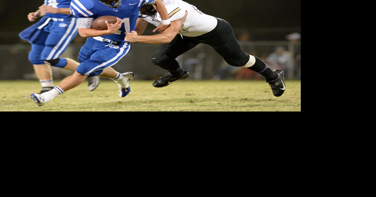 FOOTBALL: Edmiston preserves big victory for Hornets | Gatesville ...