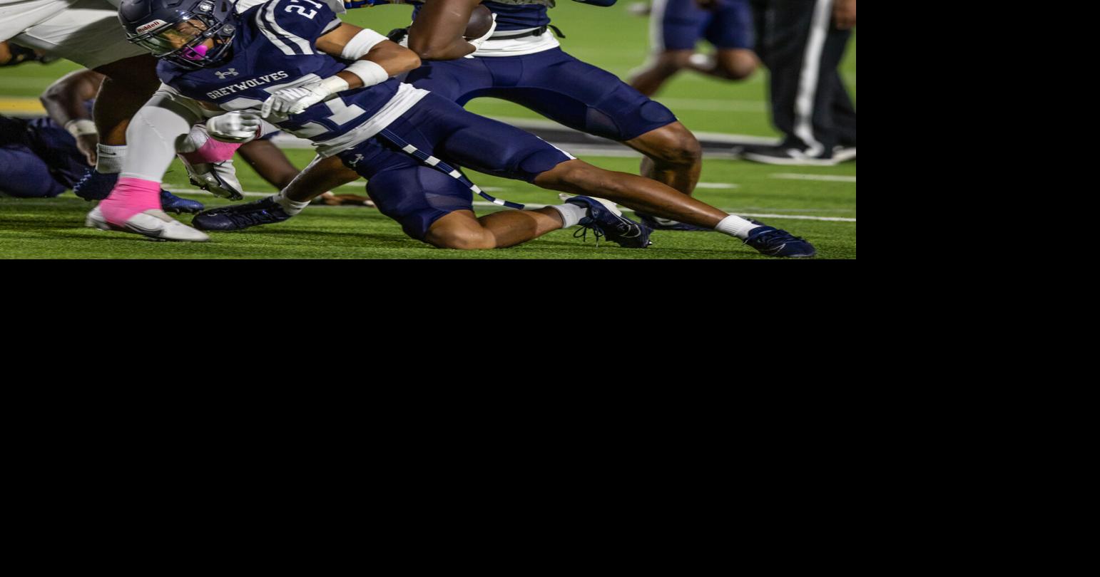 12-6A: Shoemaker edges closer to playoff spot with 30-12 win over Cove ...