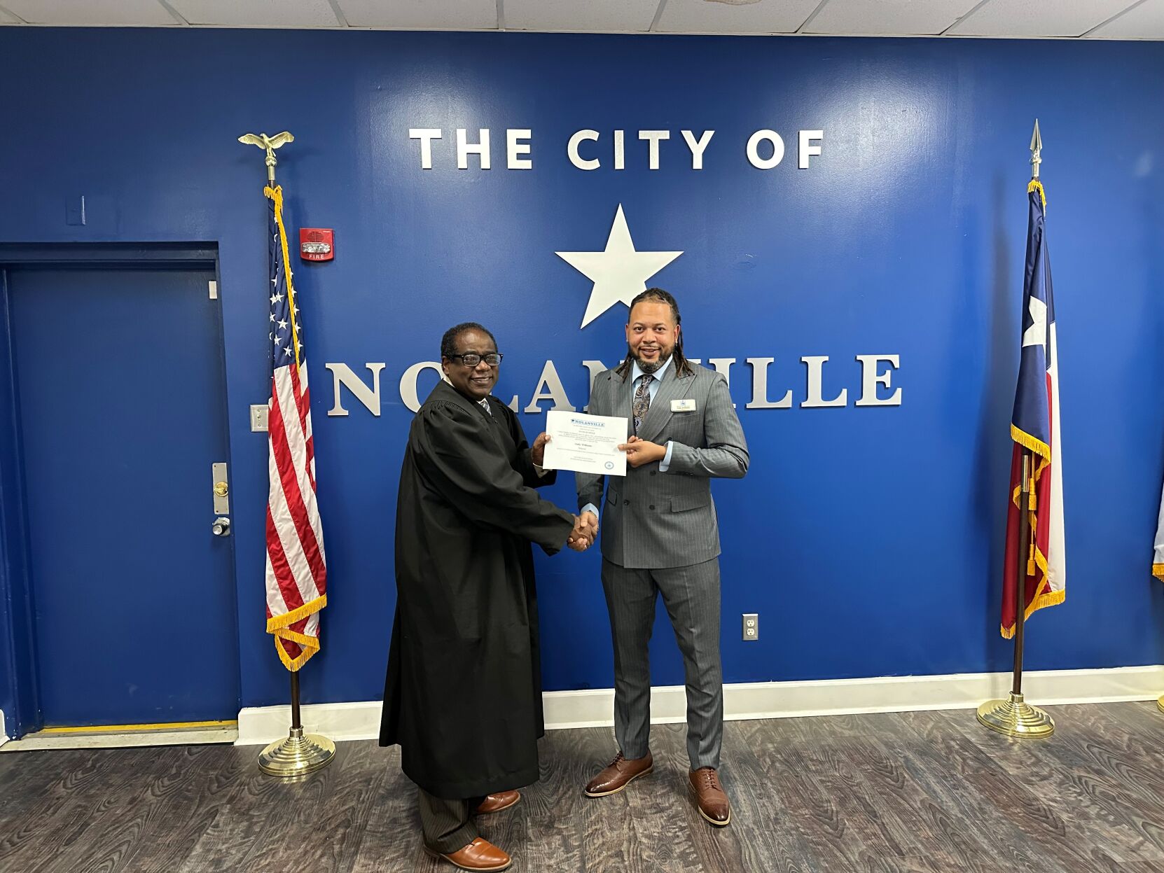 Nolanville mayor sworn in before packed crowd at City Hall | Local ...