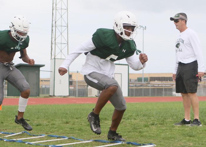 Ellison using spring practices to bond on the field | Ellison | kdhnews.com