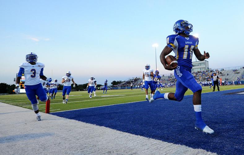 2-point conversion helps Clemens escape Cove with 67-66 win in OT ...