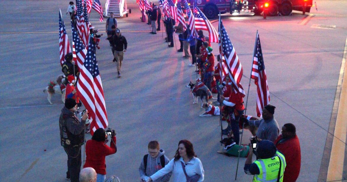 Gary Sinise Foundation treats area Gold Star families to Disney World ...
