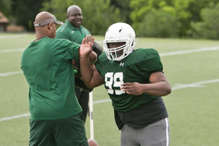 Ellison using spring practices to bond on the field | Ellison | kdhnews.com