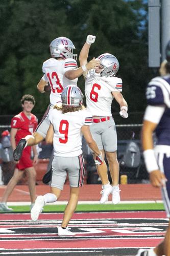 Lake outduels Shoemaker, 44-35, in important 4-5A-D1 showdown ...