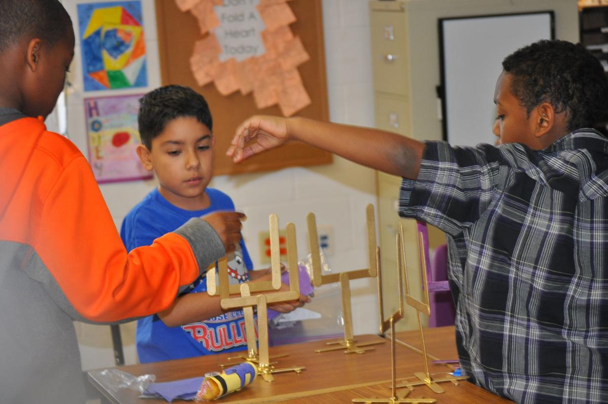 Cove third-graders buy and sell products in open market | Education ...