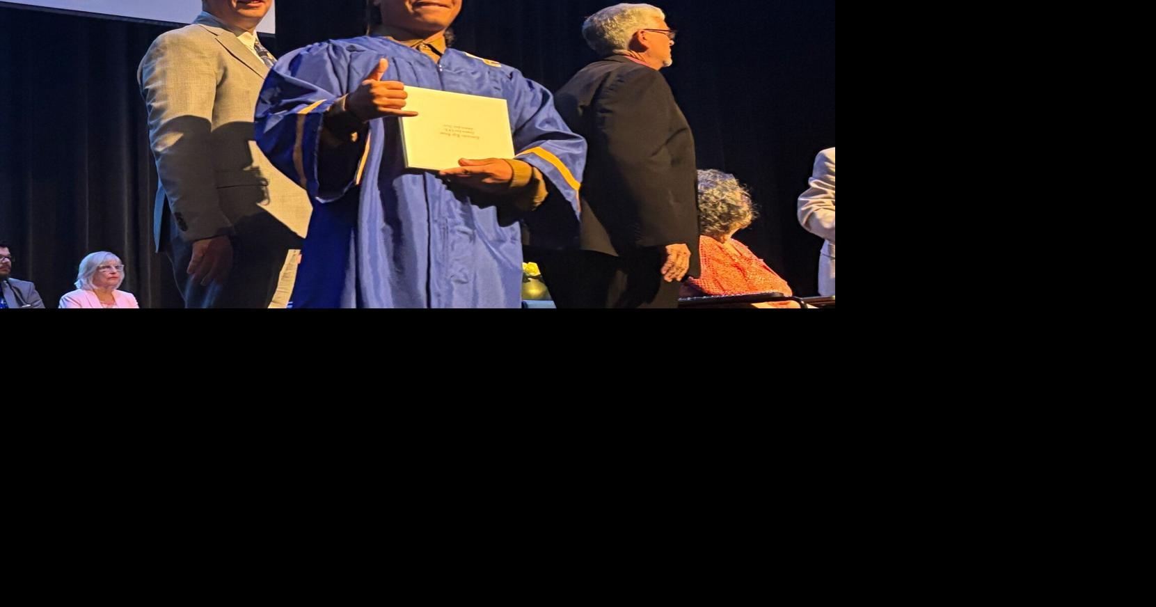 Crossroads High School in Cove hosts Graduation Ceremony | Local News ...