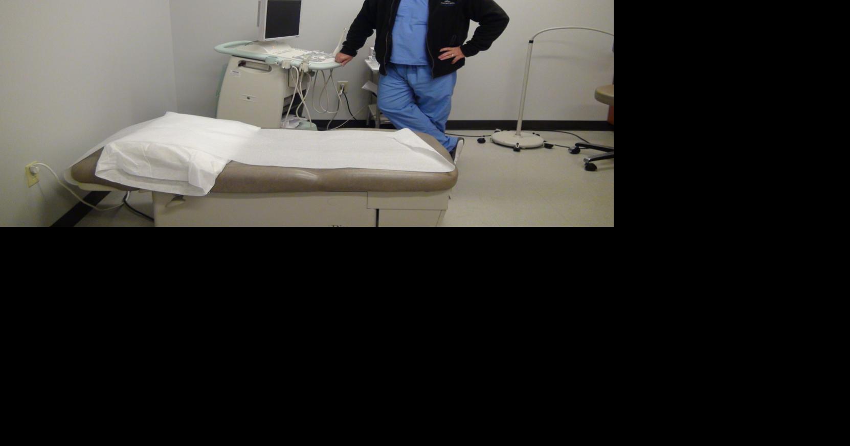 Seton doctor closes in on 10K babies delivered during career | Local ...