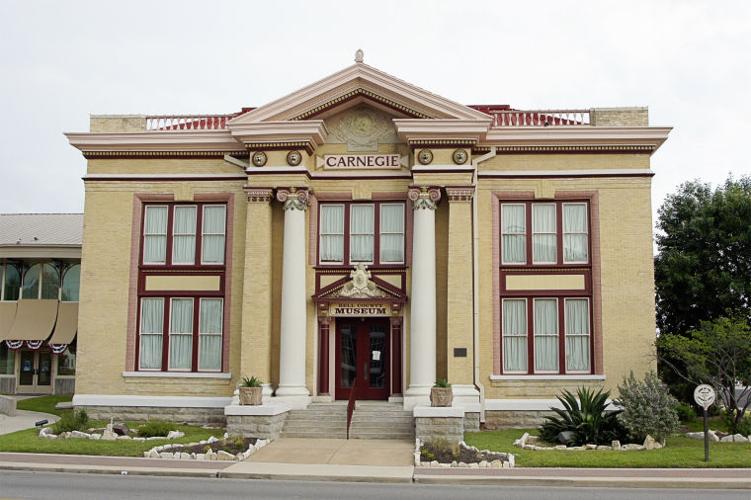 Walking through history | Community | kdhnews.com