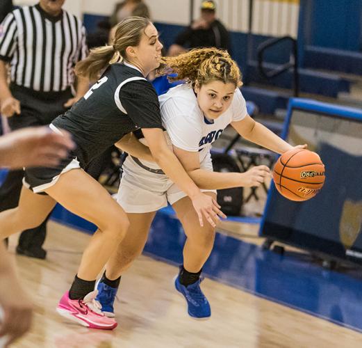 Lady Dawgs go cold in 2nd quarter, lose by 24 to Vandegrift | Copperas Cove | kdhnews.com
