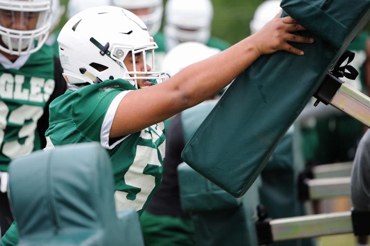 SPRING FOOTBALL: Ellison, new coach Wright quickly getting to know each ...