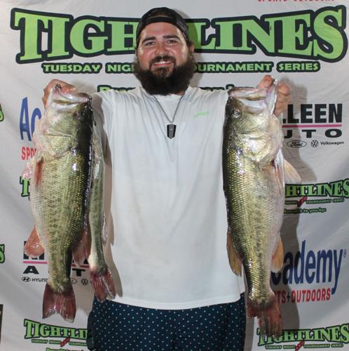 Froese wins regular-season finale in 3X9 Series | Home | kdhnews.com