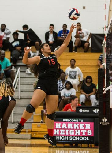 VOLLEYBALL: Heights' Cosme serves up a win against Yoe | Harker Heights ...
