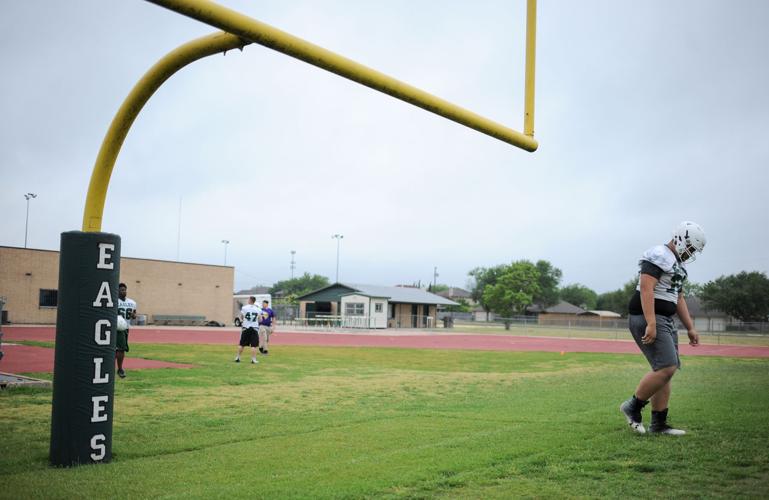 SPRING FOOTBALL: Ellison, new coach Wright quickly getting to know each ...
