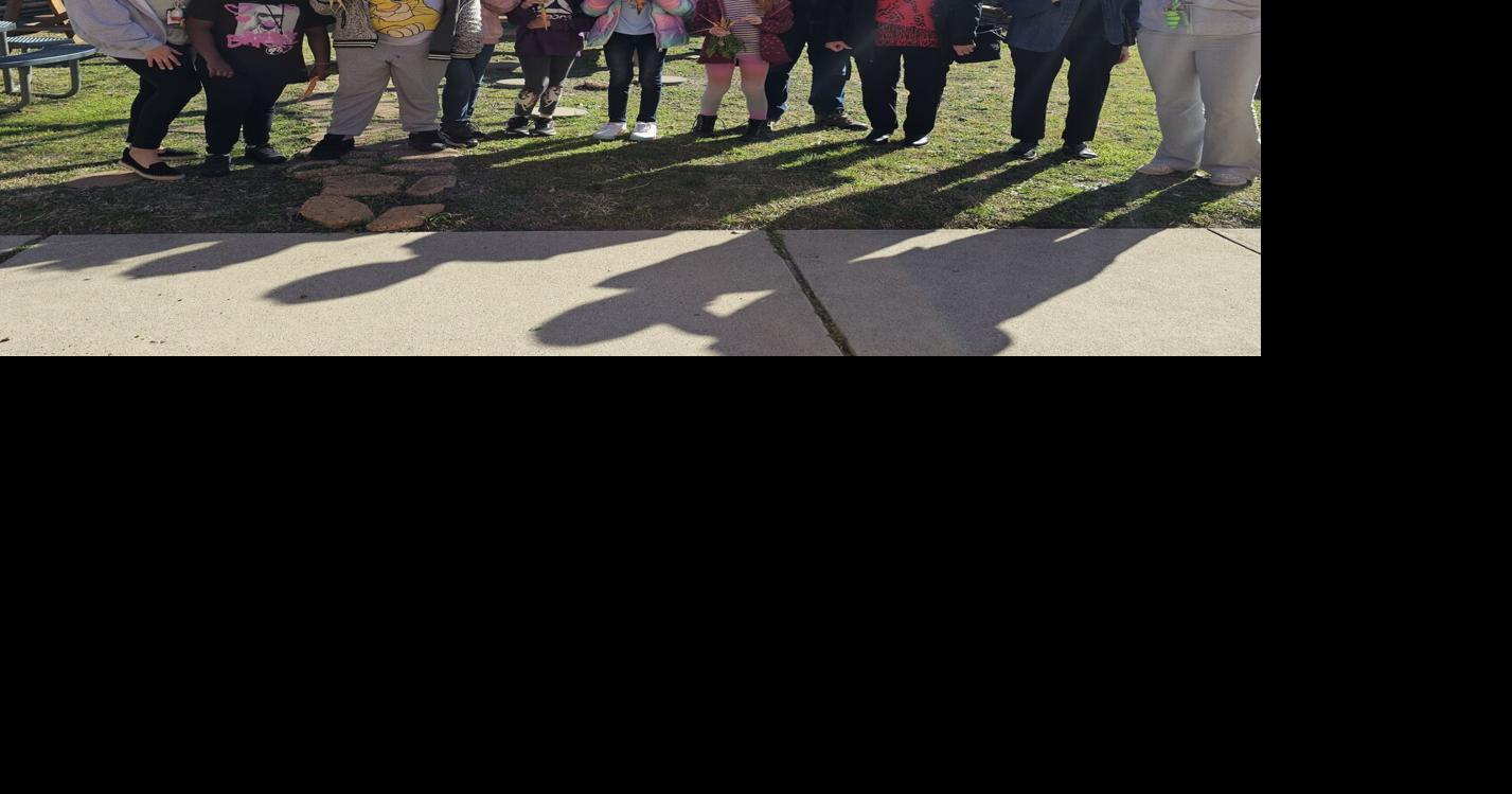 Garden Club visits Hay Branch Elementary School | Local News | kdhnews.com