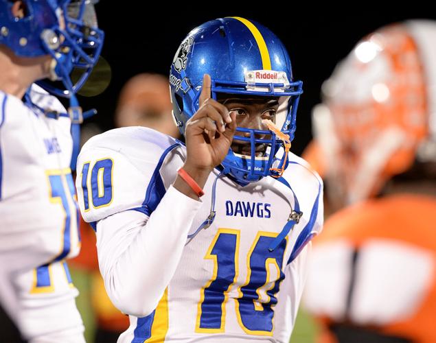 FOOTBALL: Rockwall pulls away in 2nd half to beat Cove | Copperas Cove ...
