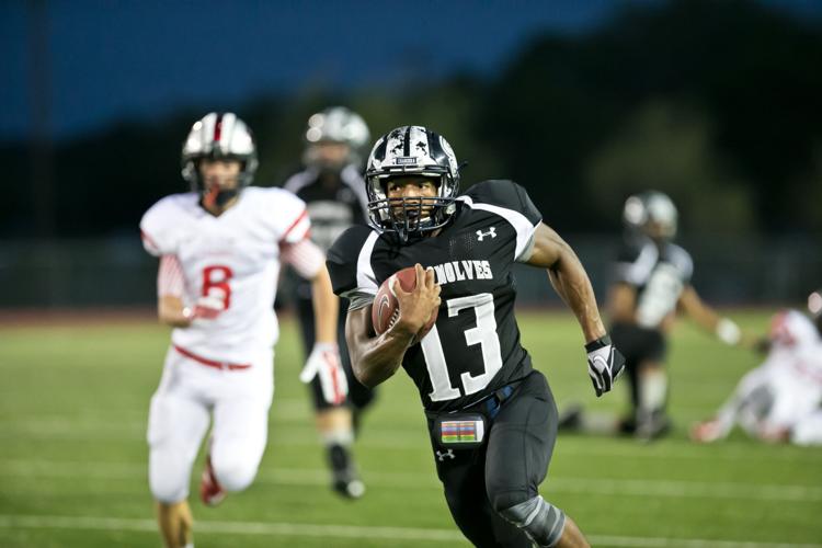 Dynamic Derrick: Shoemaker’s Thomas runs for 372 yards, scores six ...