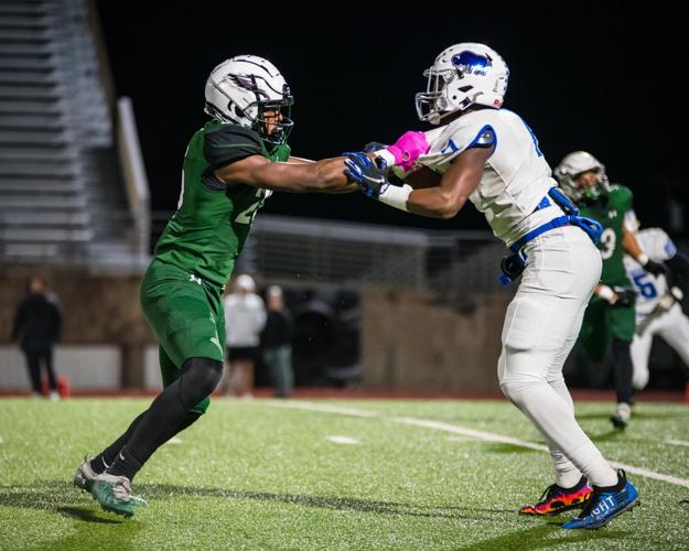 No. 6 Midlothian scores final 20 points to beat Ellison 27-13 | Ellison ...