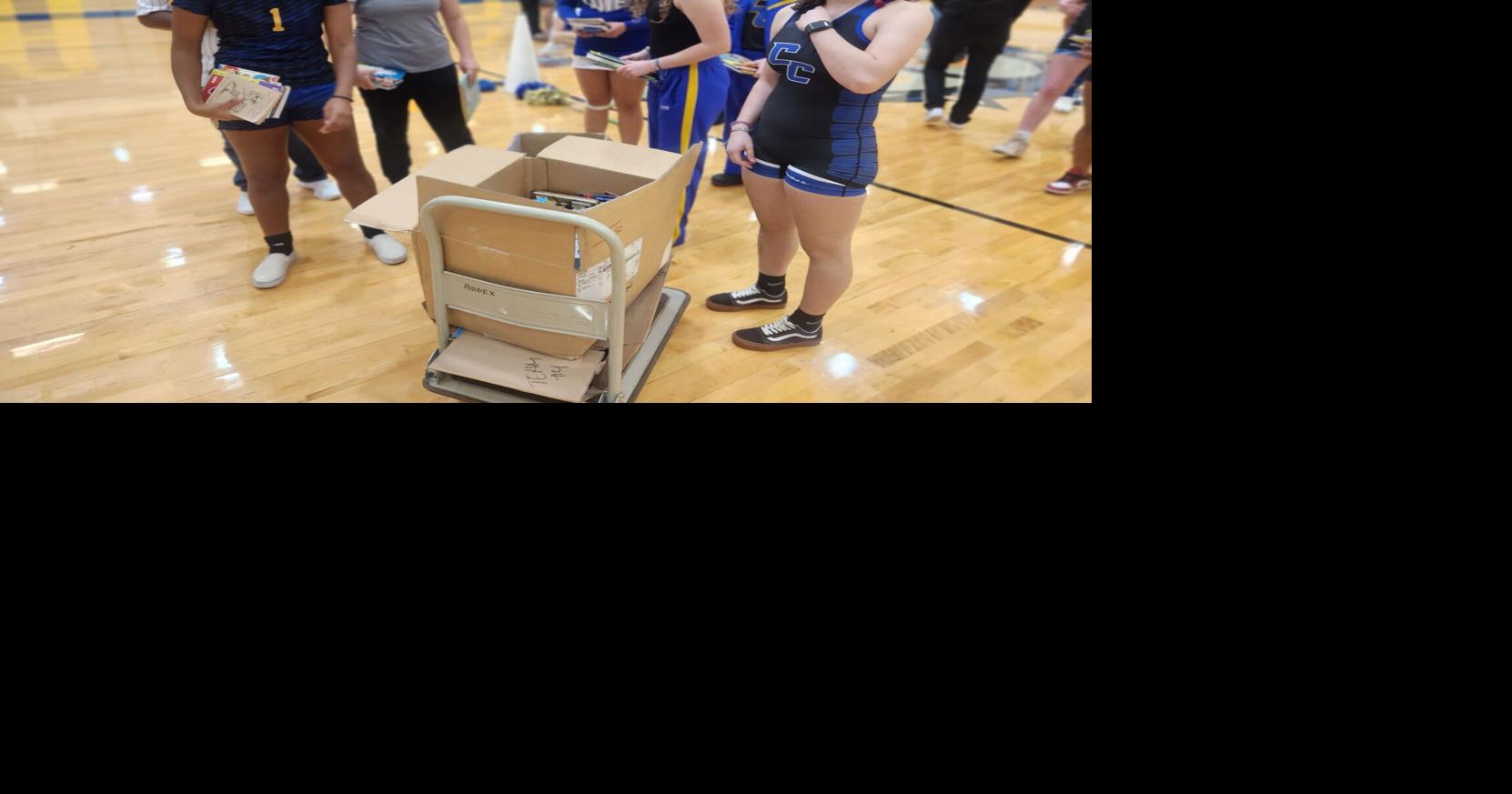 CCISD athletic students donate 1,700 books for kindergartners ...