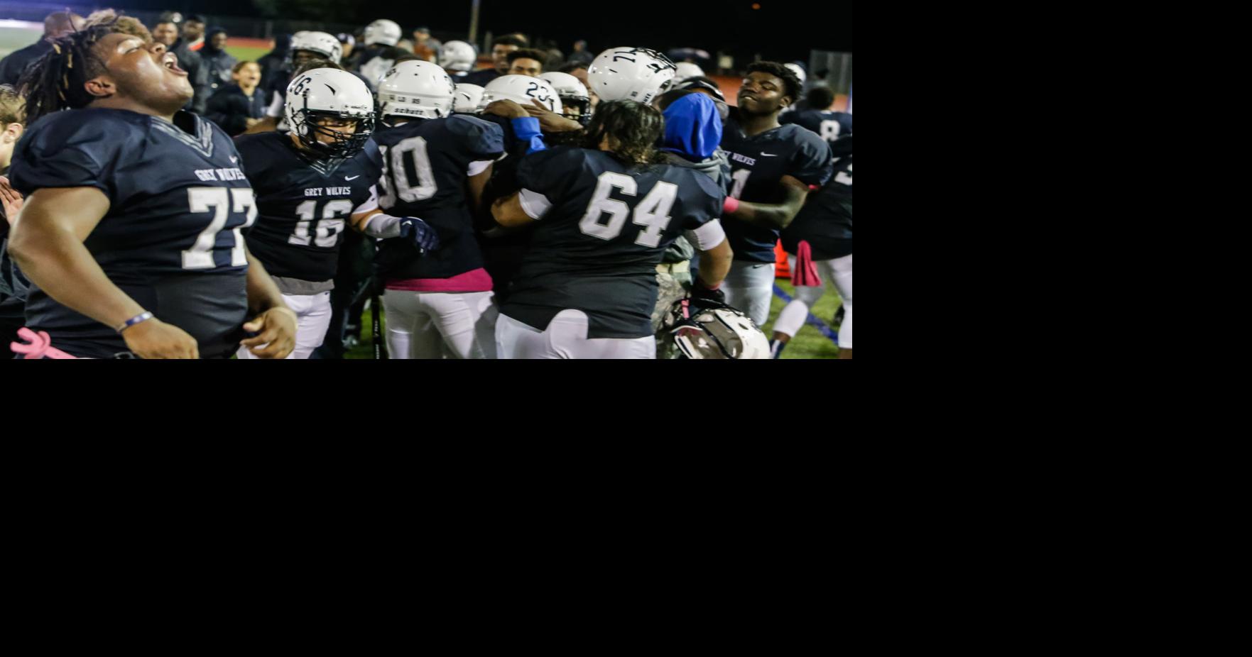 VICTORY FORMATION! Grey Wolves savor first win in nearly 3 years ...