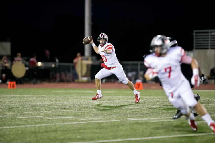 Dynamic Derrick: Shoemaker’s Thomas runs for 372 yards, scores six ...