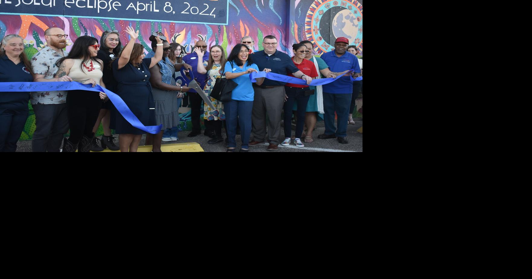 Copperas Cove unveils eclipse mural with ribbon-cutting | Local News ...