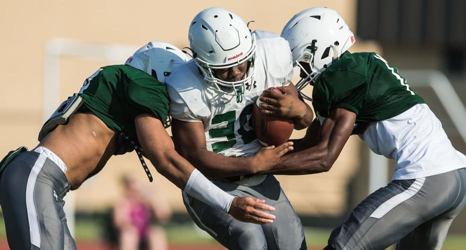 FOOTBALL: Ellison offense shines in 43-6 victory in spring Green-White ...