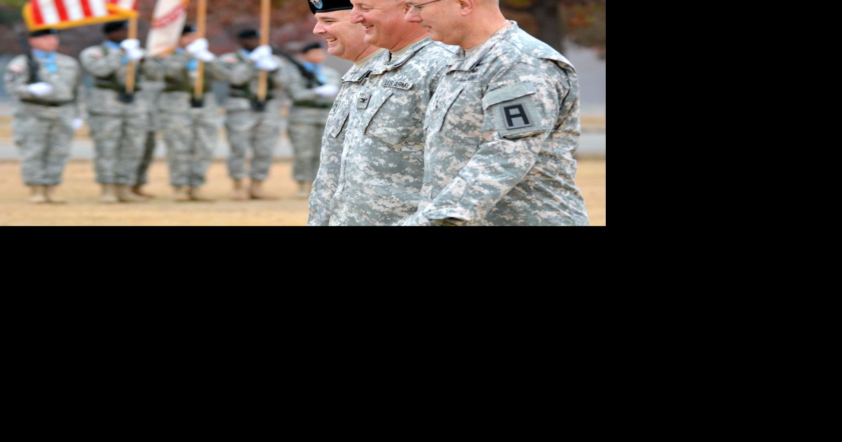 Phipps relinquishes command of First Army Division West | Across the ...