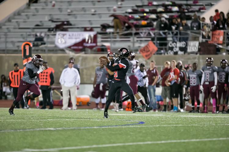 Knights beat Roos; stay alive in playoff chase | Harker Heights ...