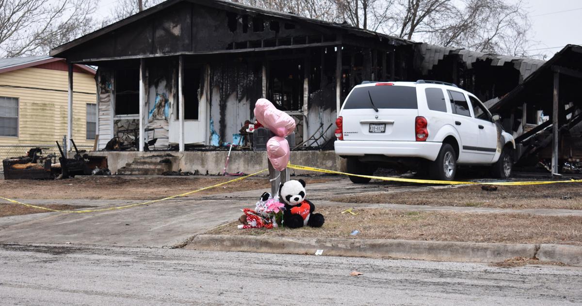 Time of sorrow: Family grieving after 3 girls die in Killeen fire ... Time of sorrow: Family grieving after 3 girls die in Killeen fire ...