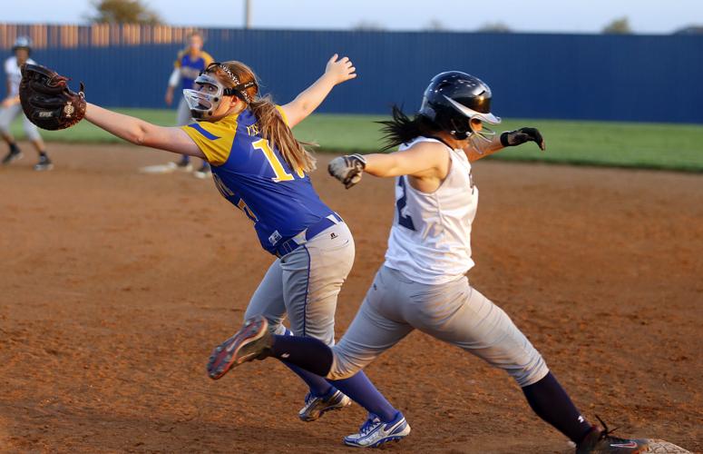 SOFTBALL: Cove takes early lead, pulls away from Shoemaker | Copperas ...