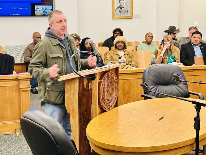 Killeen council to mull guns in chamber, action on Wilkerson | Local ...