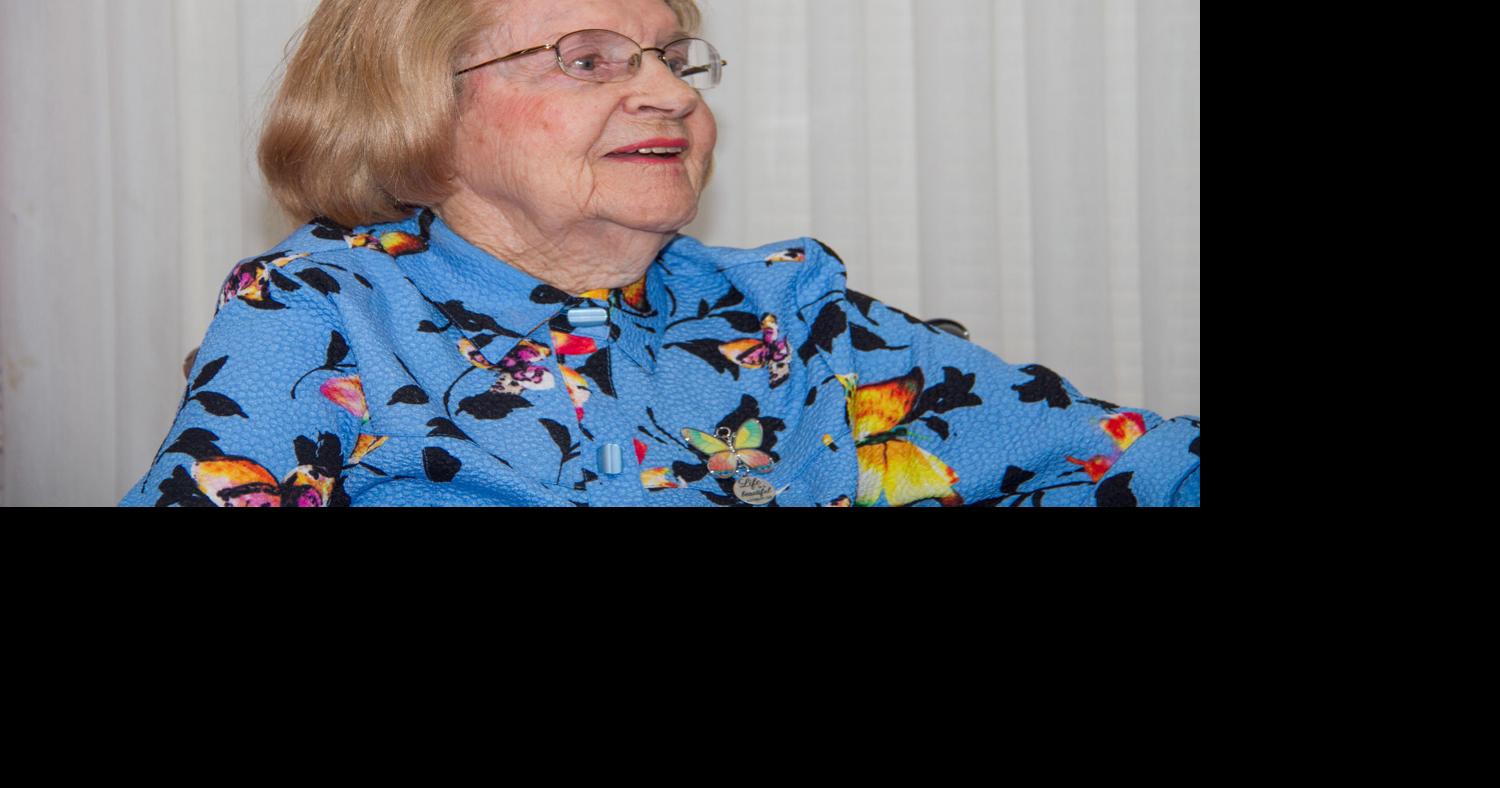 Friends celebrate as Annie Roe Buckley turns 100 | Local News | kdhnews.com