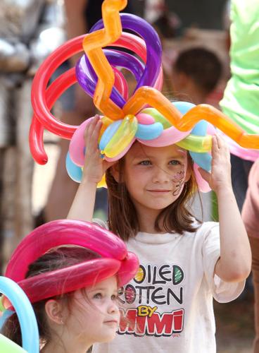 Rabbit Fest brings 30,000 to Cove | Community | kdhnews.com